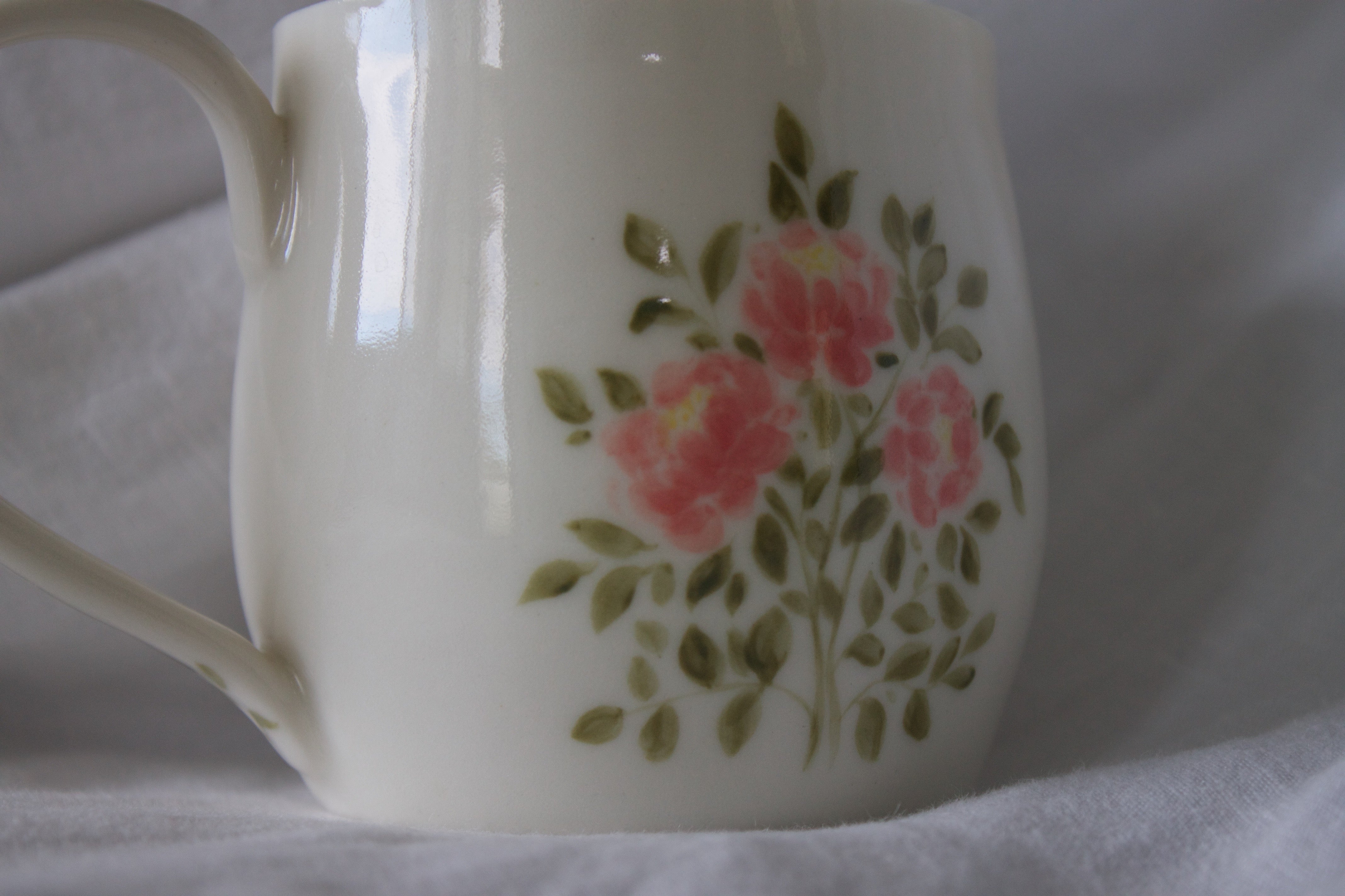 Handmade ceramics by Emily ; Ceramics Handmade by Emily