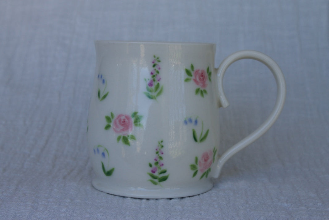 Handmade ceramics by Emily ; Ceramics Handmade by Emily